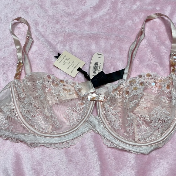 Victoria's Secret | Intimates & Sleepwear | Victorias Secret Limited ...
